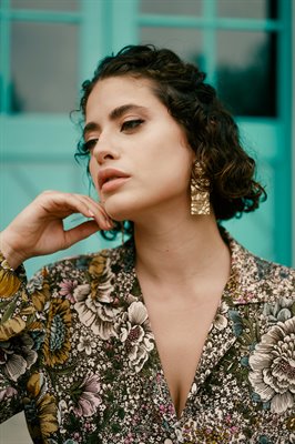 BeautyFull Models - curvy, silver and in-between models agency in Milan